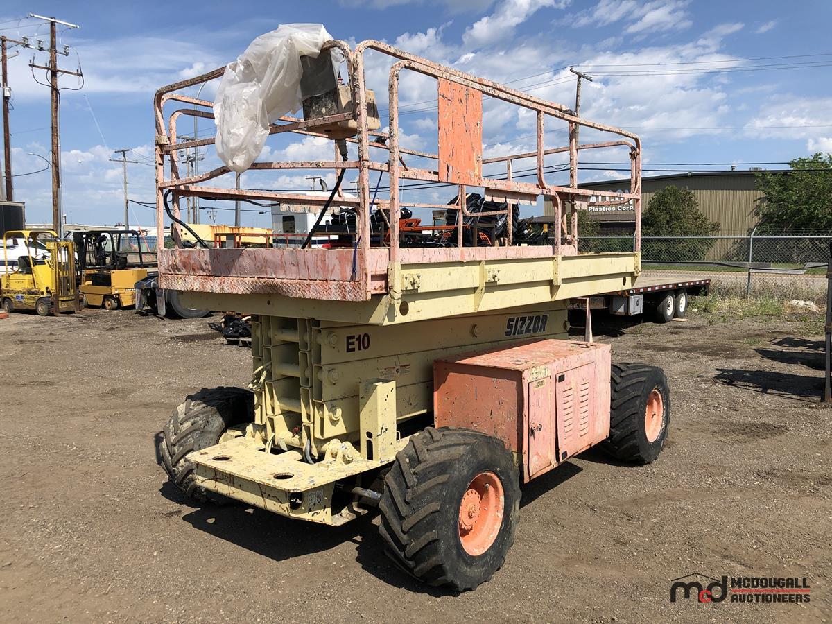 2000 JLG 33 RTS E-10 Scissor Lift